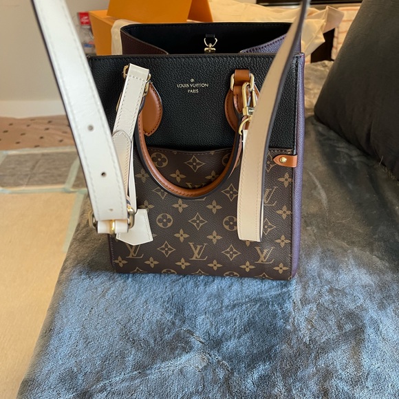 Louis Vuitton | Bags | Lv Fold Tote Mm | Poshmark